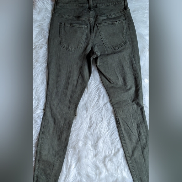Universal Thread | Jeans | Nwot Universal Thread Olive Green Destroyed ...